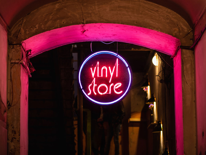 Learn About The Best Signs To Withstand All Weather - Magic Art Signs